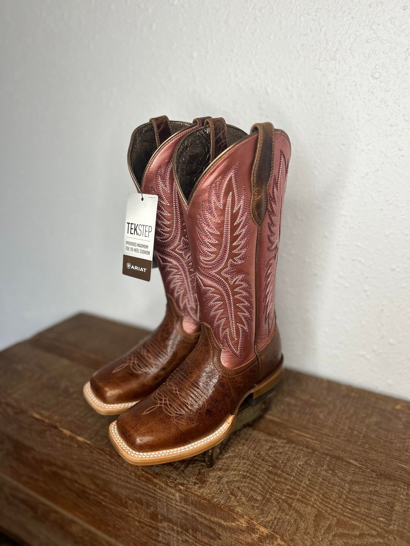 Women's Western Boots | Lucky J Boots & More | Carthage, MO
