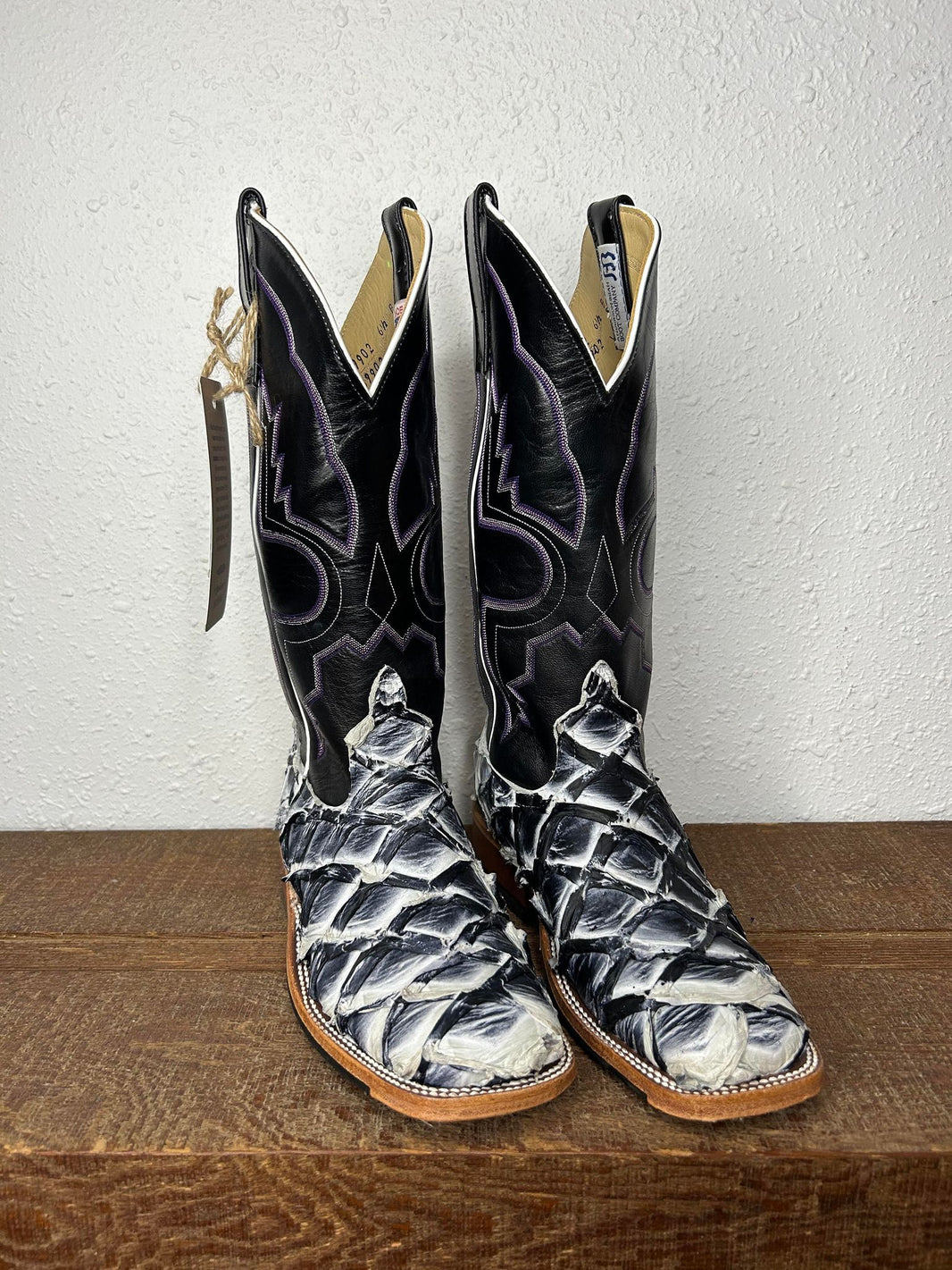 Women's Western Boots | Lucky J Boots & More | Carthage, MO